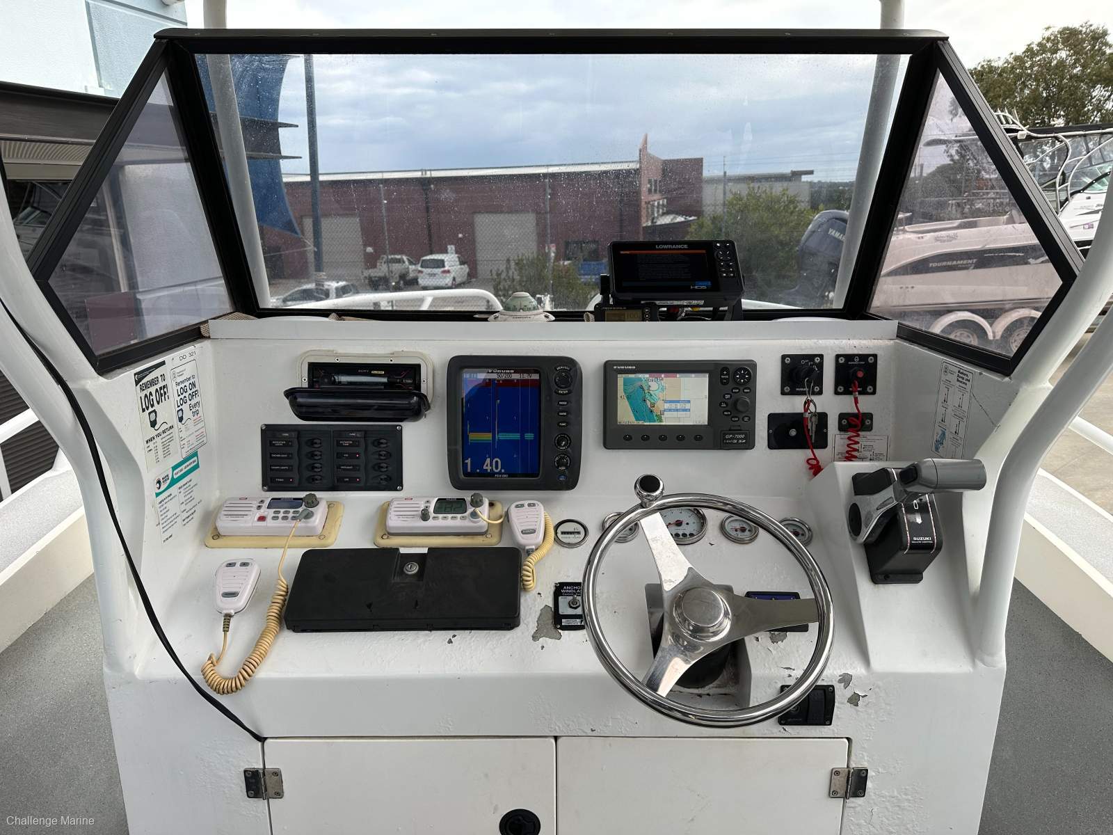 Used Dolphin 610 Centre Console - Suzuki 175 Hp 4 Stroke for Sale ...