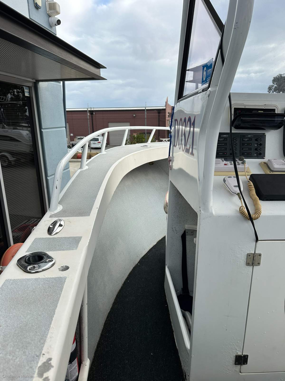 Used Dolphin 610 Centre Console - Suzuki 175 Hp 4 Stroke for Sale ...