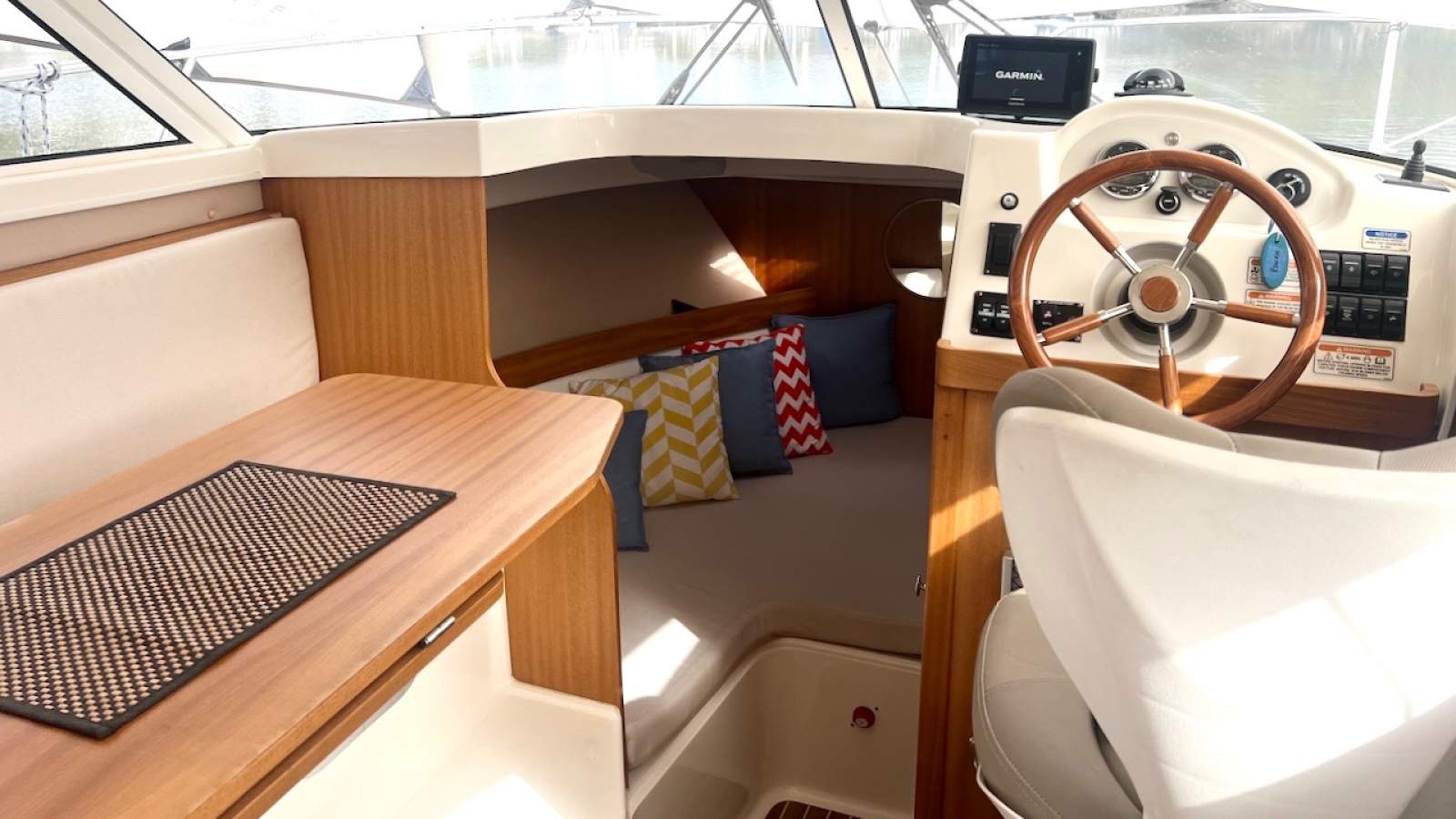 Used Arvor 700 Weekender for Sale | Boats For Sale | Yachthub