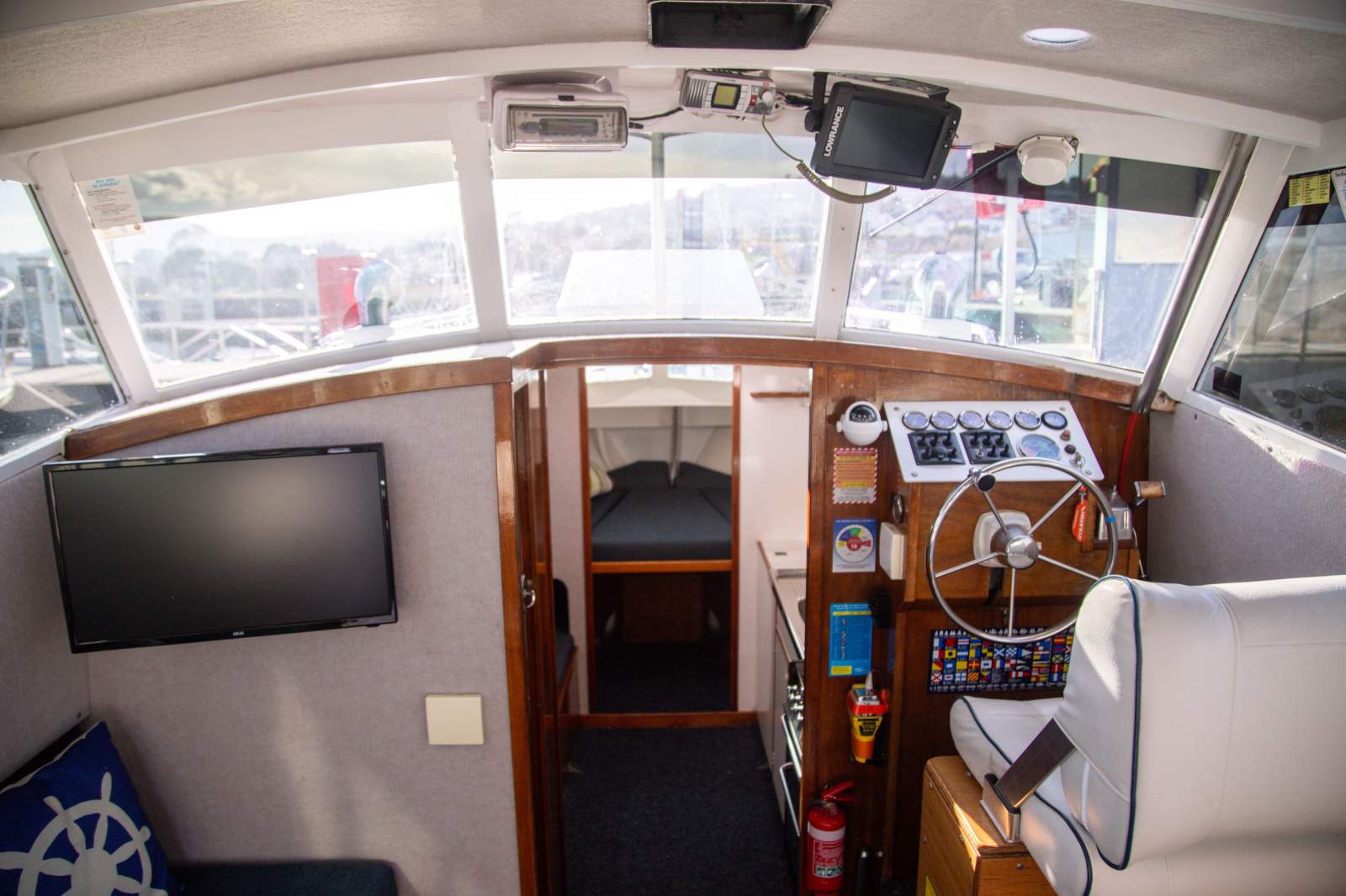 Used Max Creese 35 Motor Cruiser Great Condition, Ultra-efficient ...