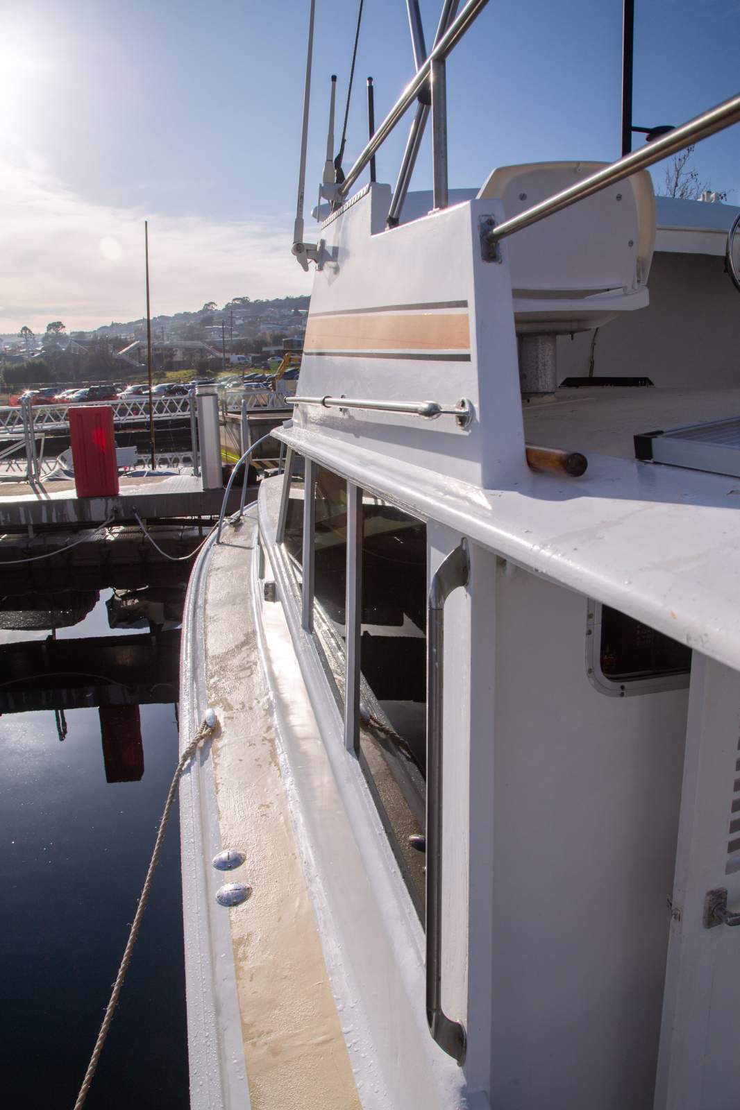 Max Creese 35 Motor Cruiser GREAT CONDITION, ULTRA-EFFICIENT, PROVEN ...