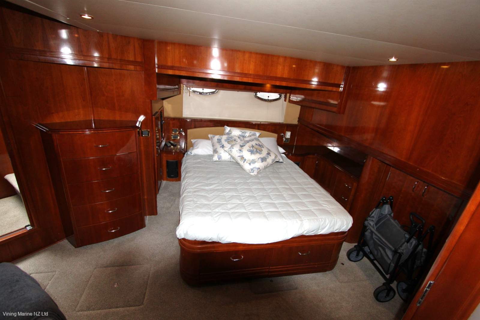 Used Carver 57 Voyager Pilot House -18m for Sale | Boats For Sale ...