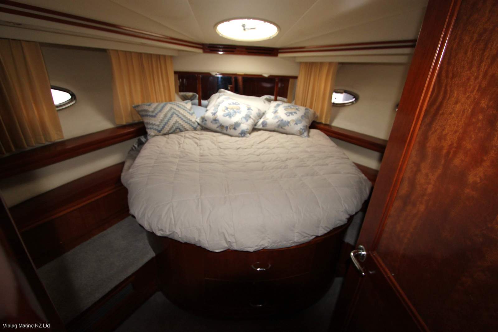 Used Carver 57 Voyager Pilot House -18m for Sale | Boats For Sale ...