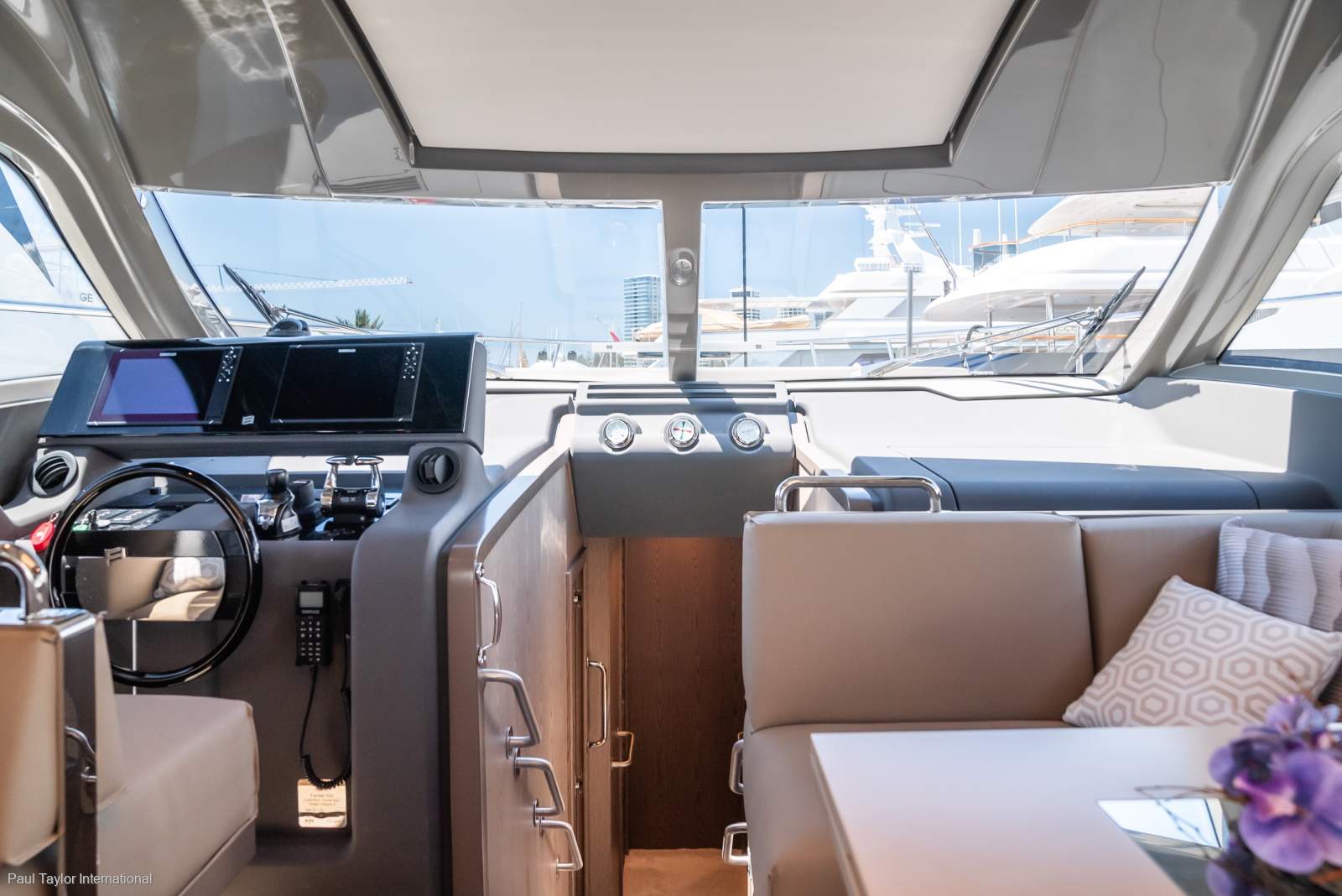 Used Ferretti 550 Motor Yacht - "sublime" - Very Motivated Seller for ...