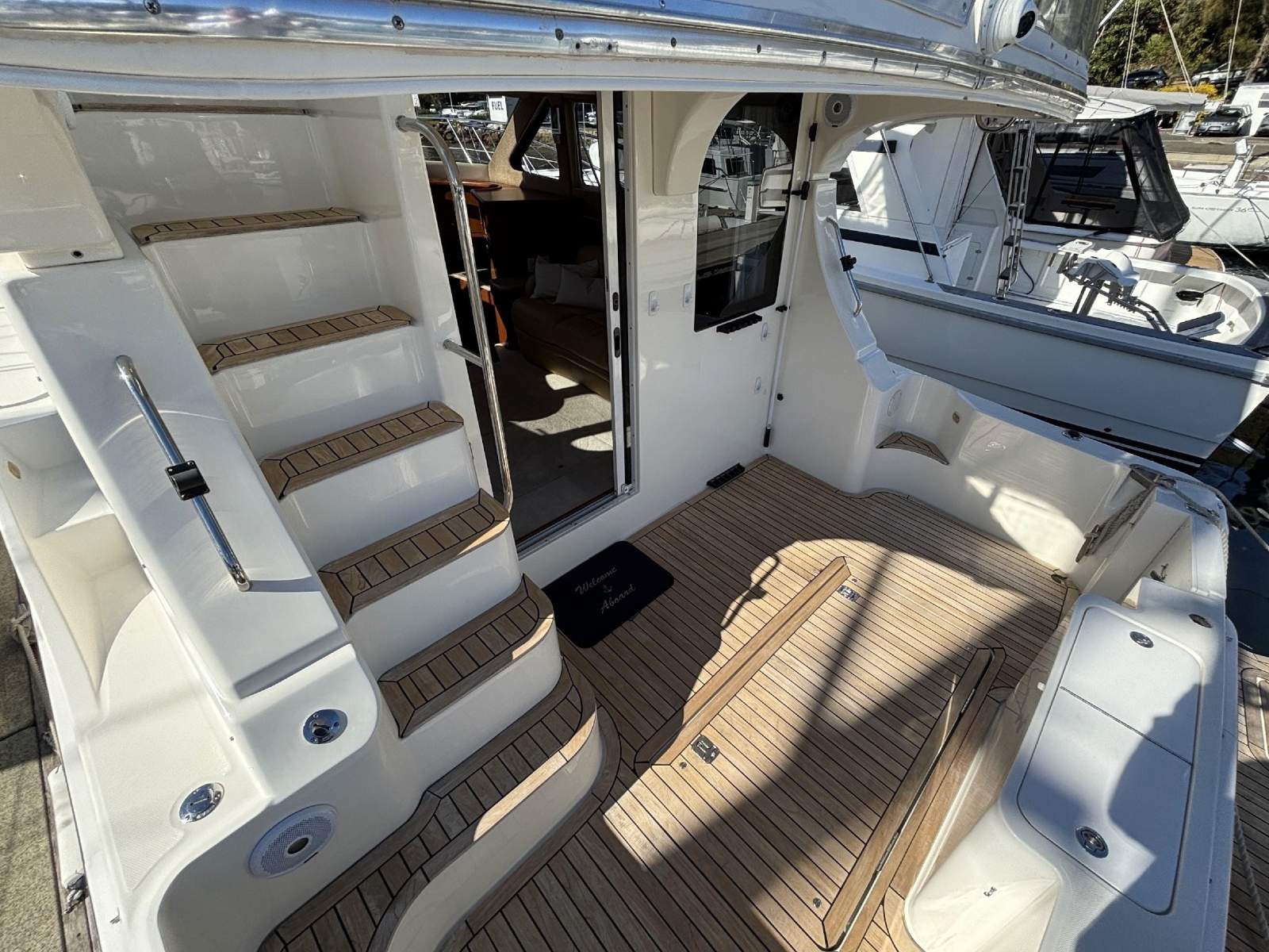 Used Silverton 34 Convertible for Sale | Boats For Sale | Yachthub