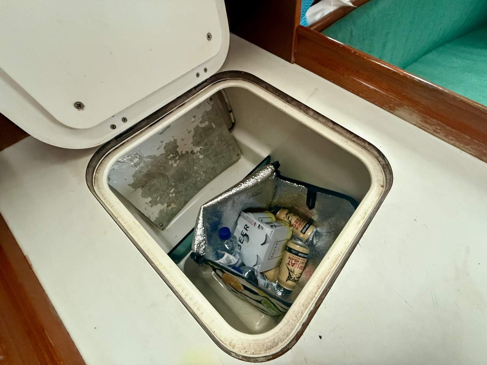 Used Beneteau Oceanis 311 Shallow Draft for Sale | Yachts For Sale ...