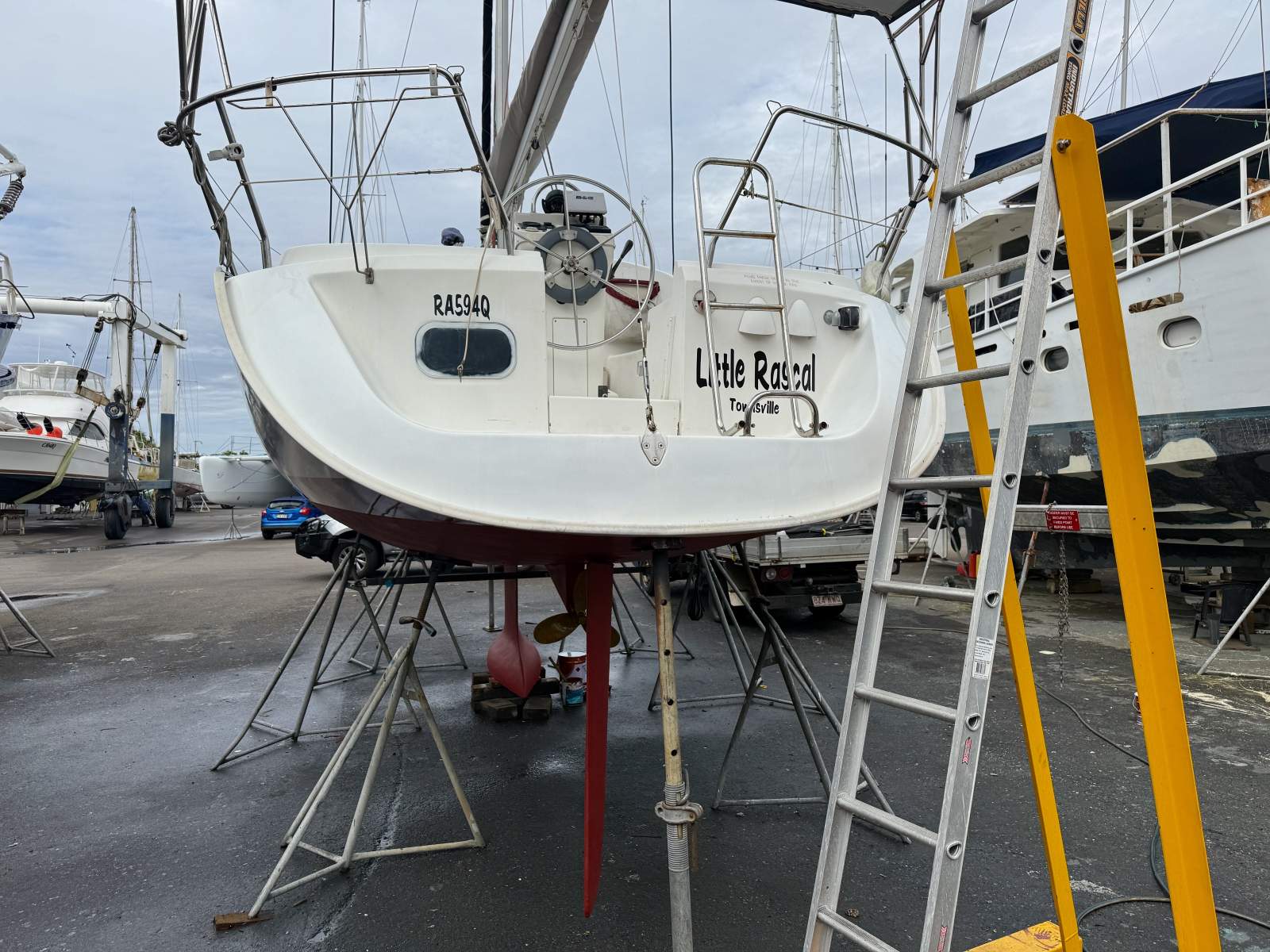Used Beneteau Oceanis 311 Shallow Draft for Sale | Yachts For Sale ...