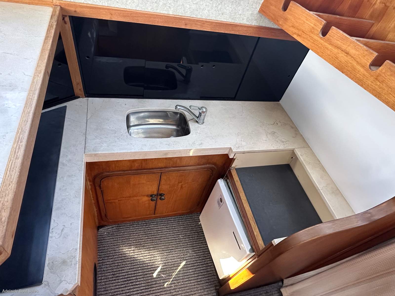 Used Randell 32 Flybridge Cruiser for Sale | Boats For Sale | Yachthub