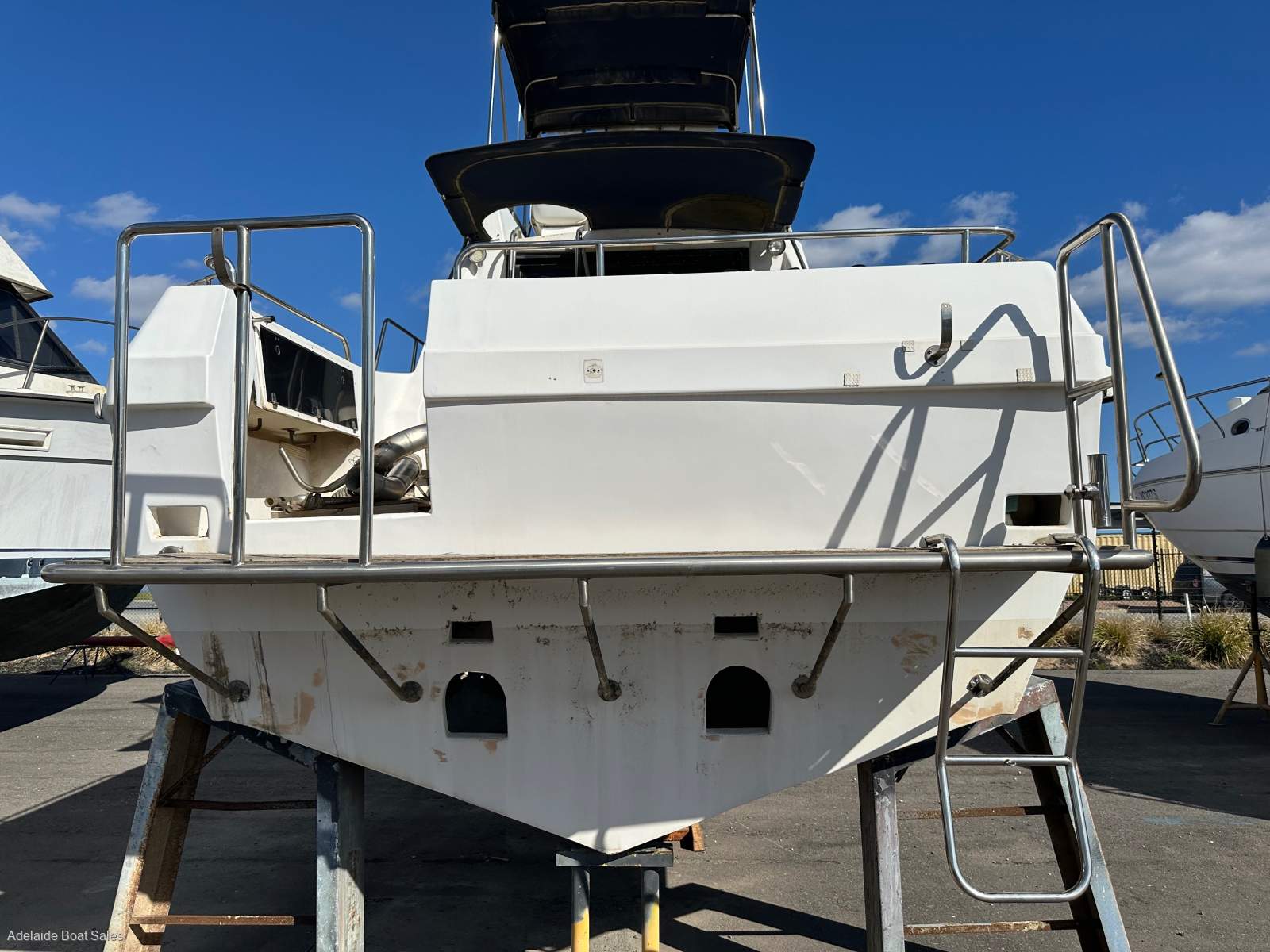 Used Randell 32 Flybridge Cruiser for Sale | Boats For Sale | Yachthub