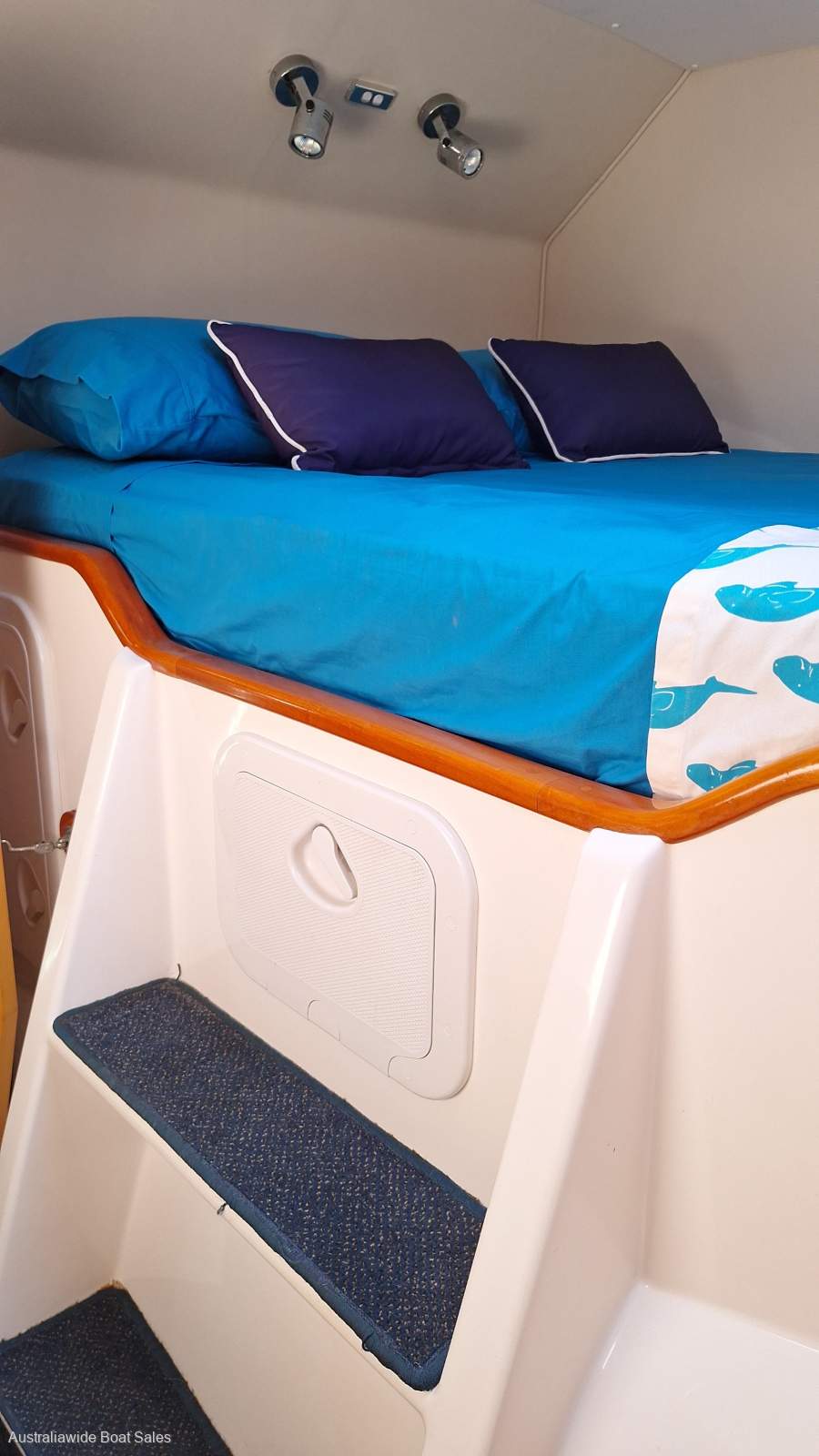 Used Scimitar 1010 Power Catamaran In 2c And 2d Survey. for Sale ...