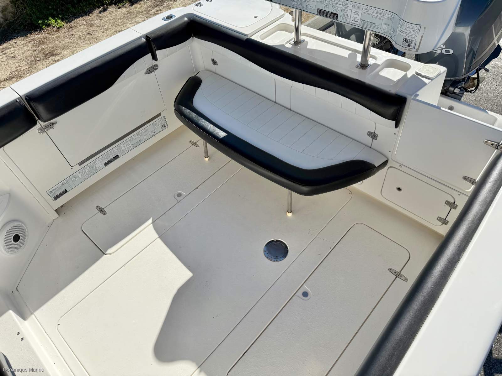 Haines Hunter 680 Patriot For Sale | Oceanique Marine