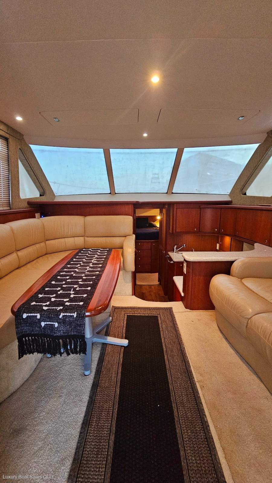 Used Silverton 38 Convertible for Sale | Boats For Sale | Yachthub
