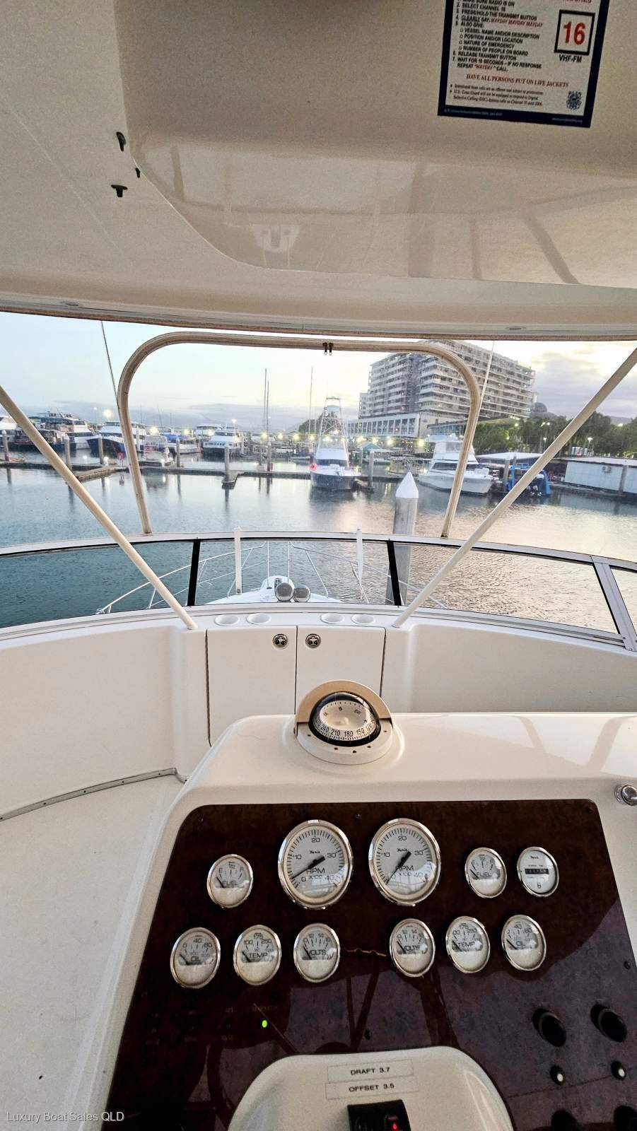 Used Silverton 38 Convertible for Sale | Boats For Sale | Yachthub