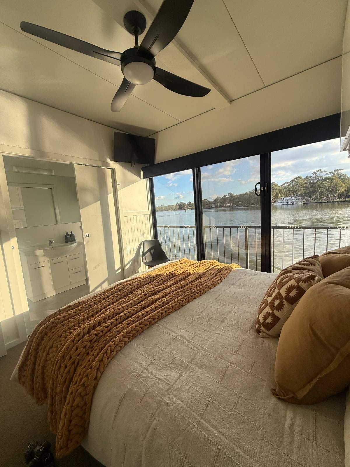 Used Custom Houseboat For Family Of Six for Sale | Boats For Sale ...