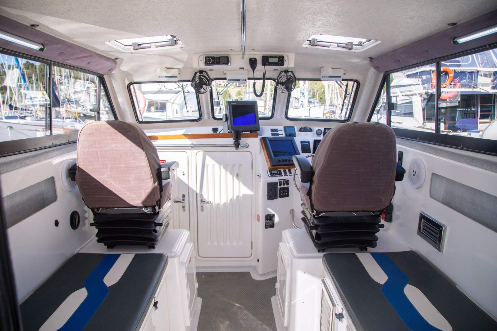 Used Noosa Cat 3100 Sportsfisherman Huge Upgrades, Incredible Condition ...