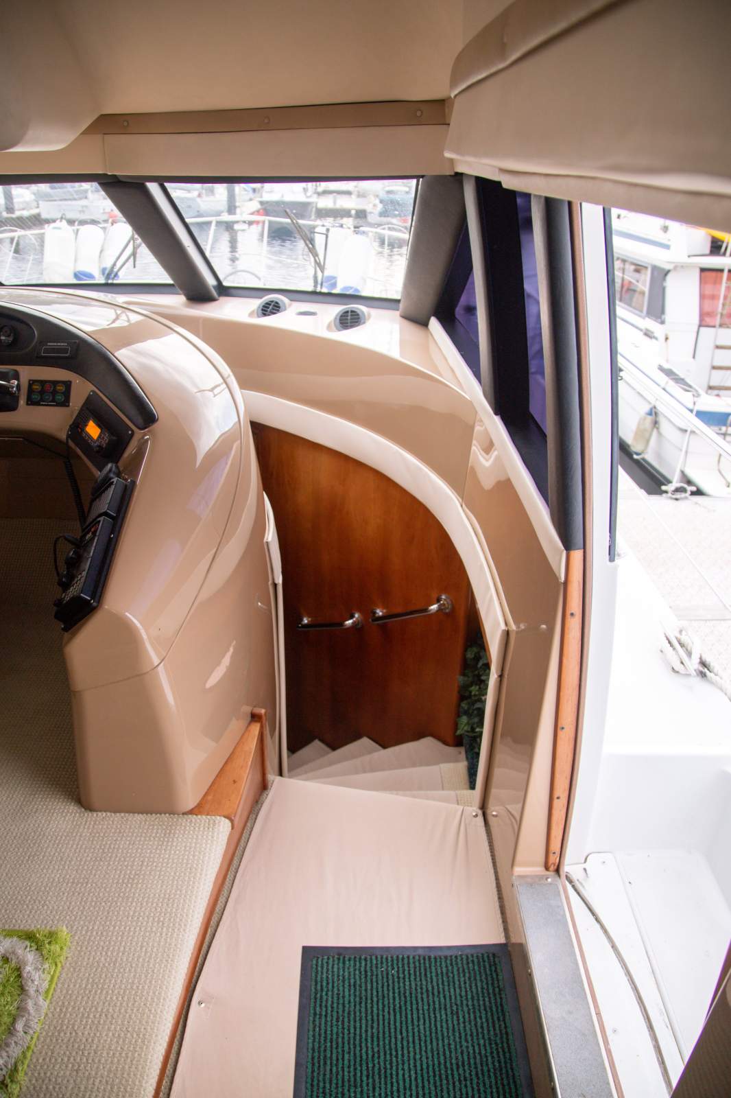 Used Carver 530 Voyager Great Condition, Huge Upgrades, Enormous Volume ...