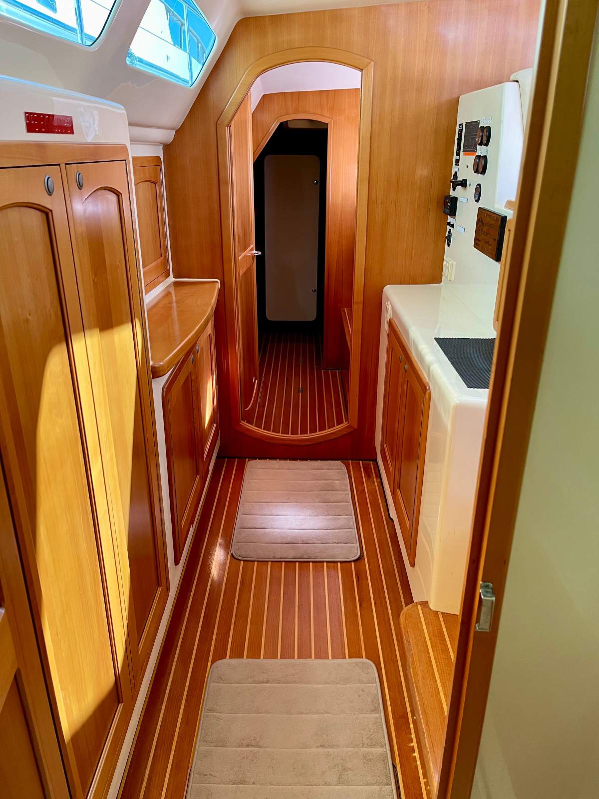 Used Perry 44.5 Power Catamaran for Sale | Boats For Sale | Yachthub