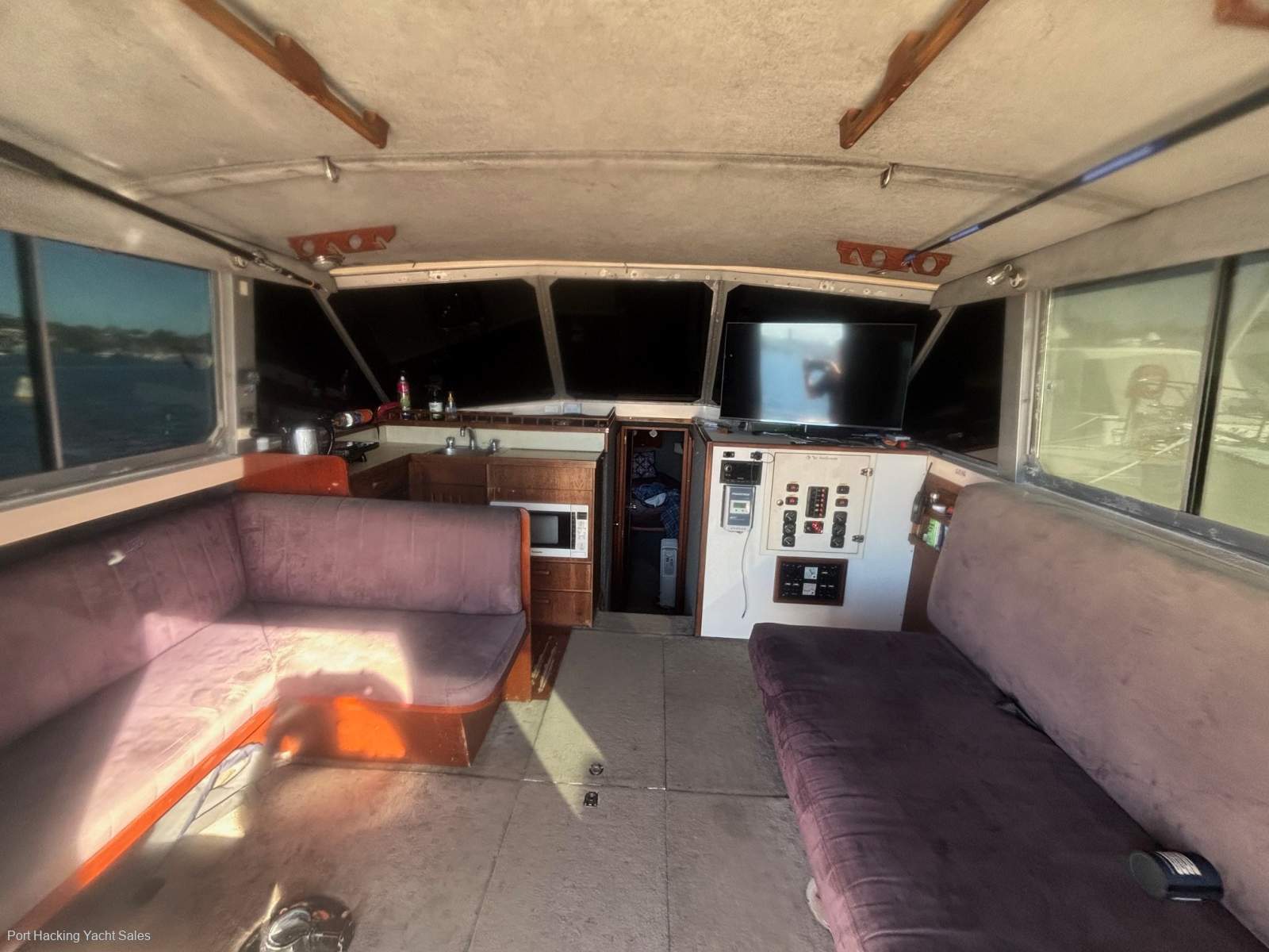 Used Caribbean 35 Flybridge Cruiser Diesel Powered Shaft Driven for ...