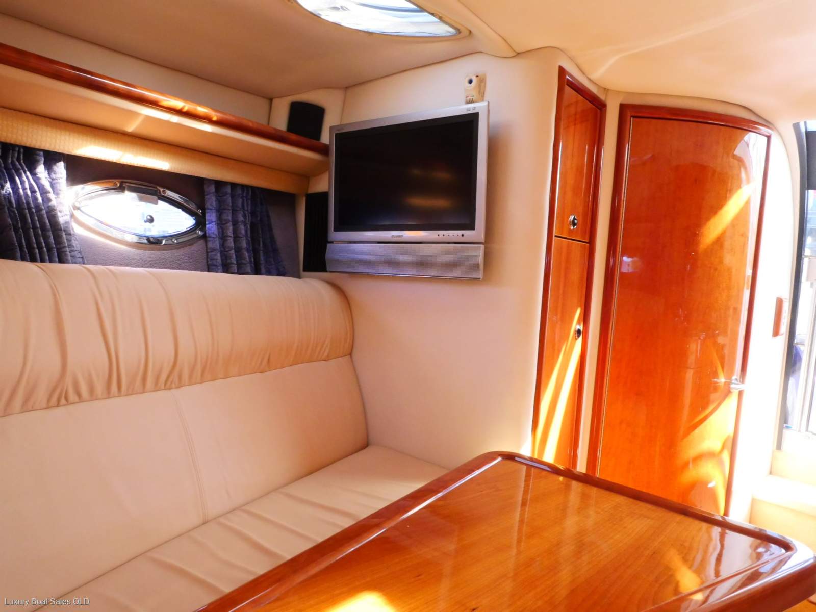 Used Cobalt 360 Performance Cruiser for Sale | Boats For Sale | Yachthub