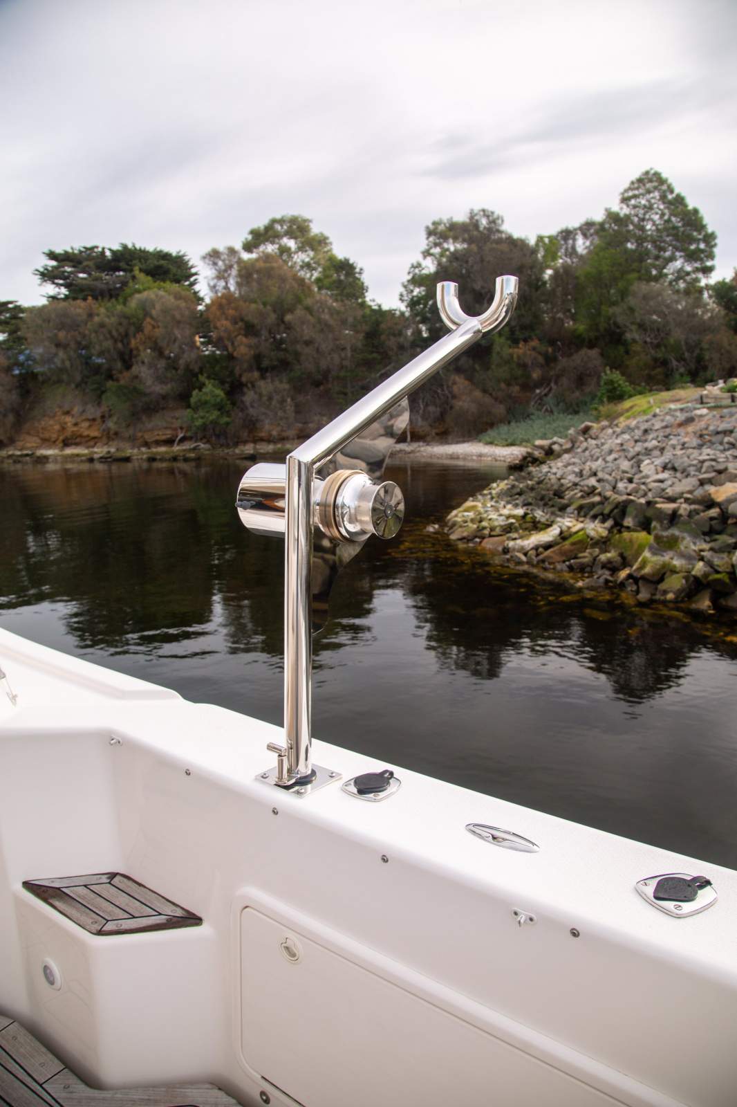 Used Riviera 40 Platinum Incredible Condition, Lower Helm, Caterpillar ...