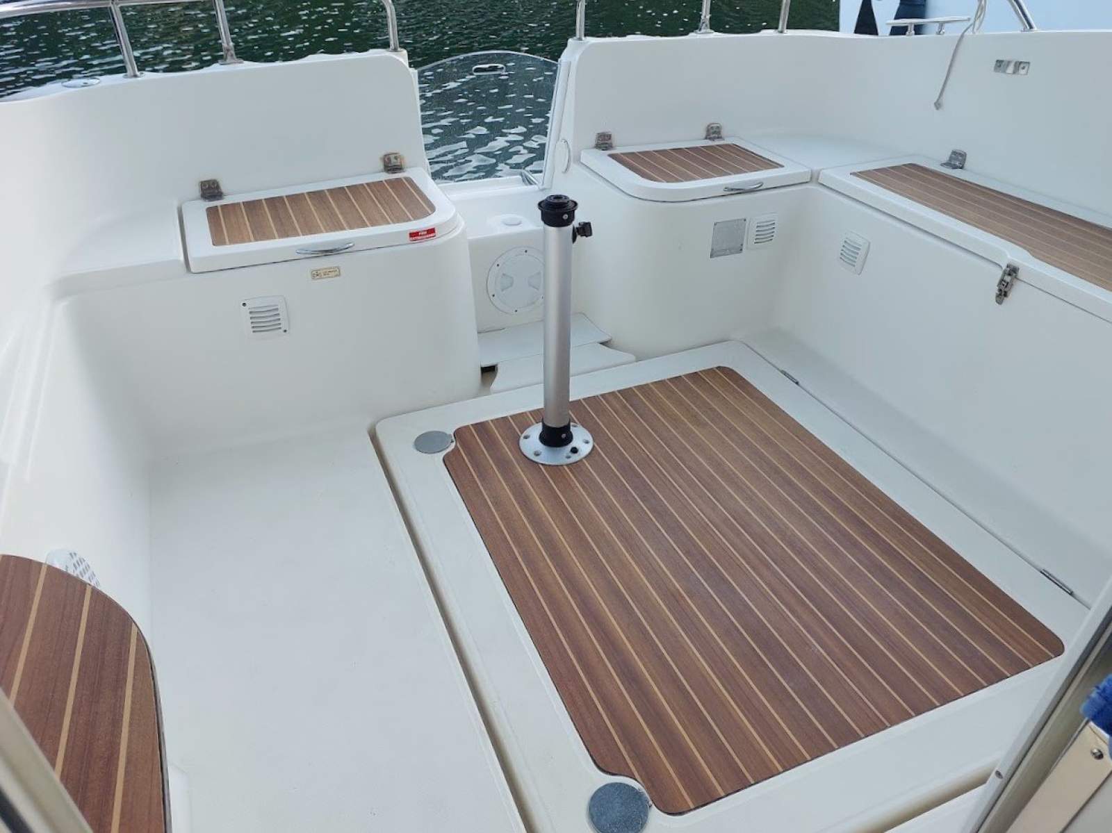 Used Arvor 700 Weekender for Sale | Boats For Sale | Yachthub