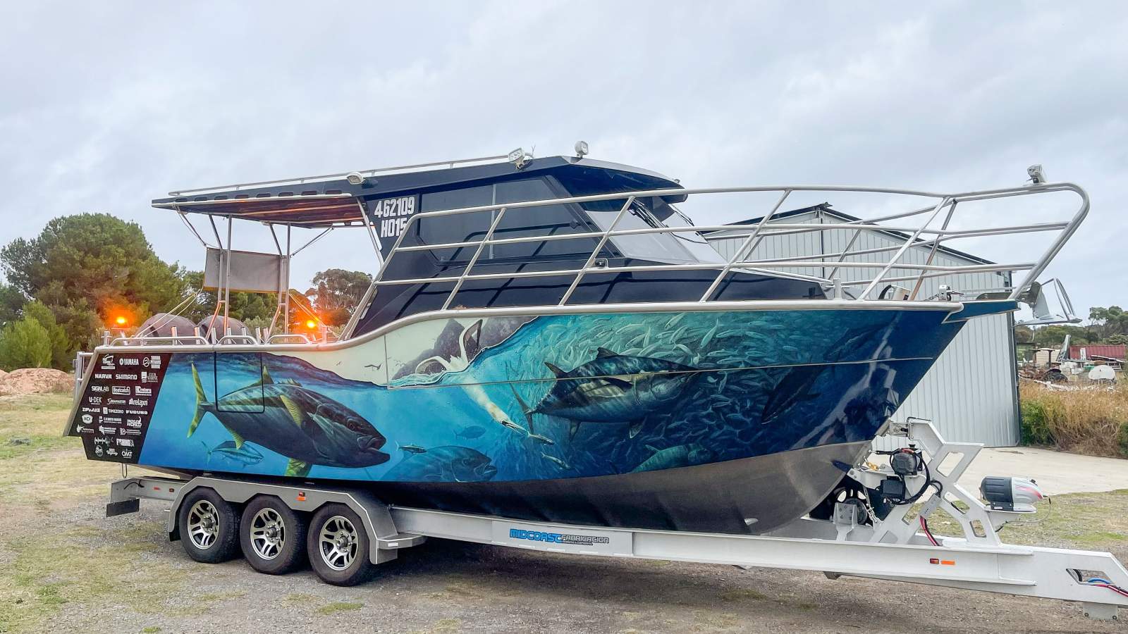 Midcoast Fabrication Marine 9.0 Enclosed Charter - Only 30 Hours! For ...