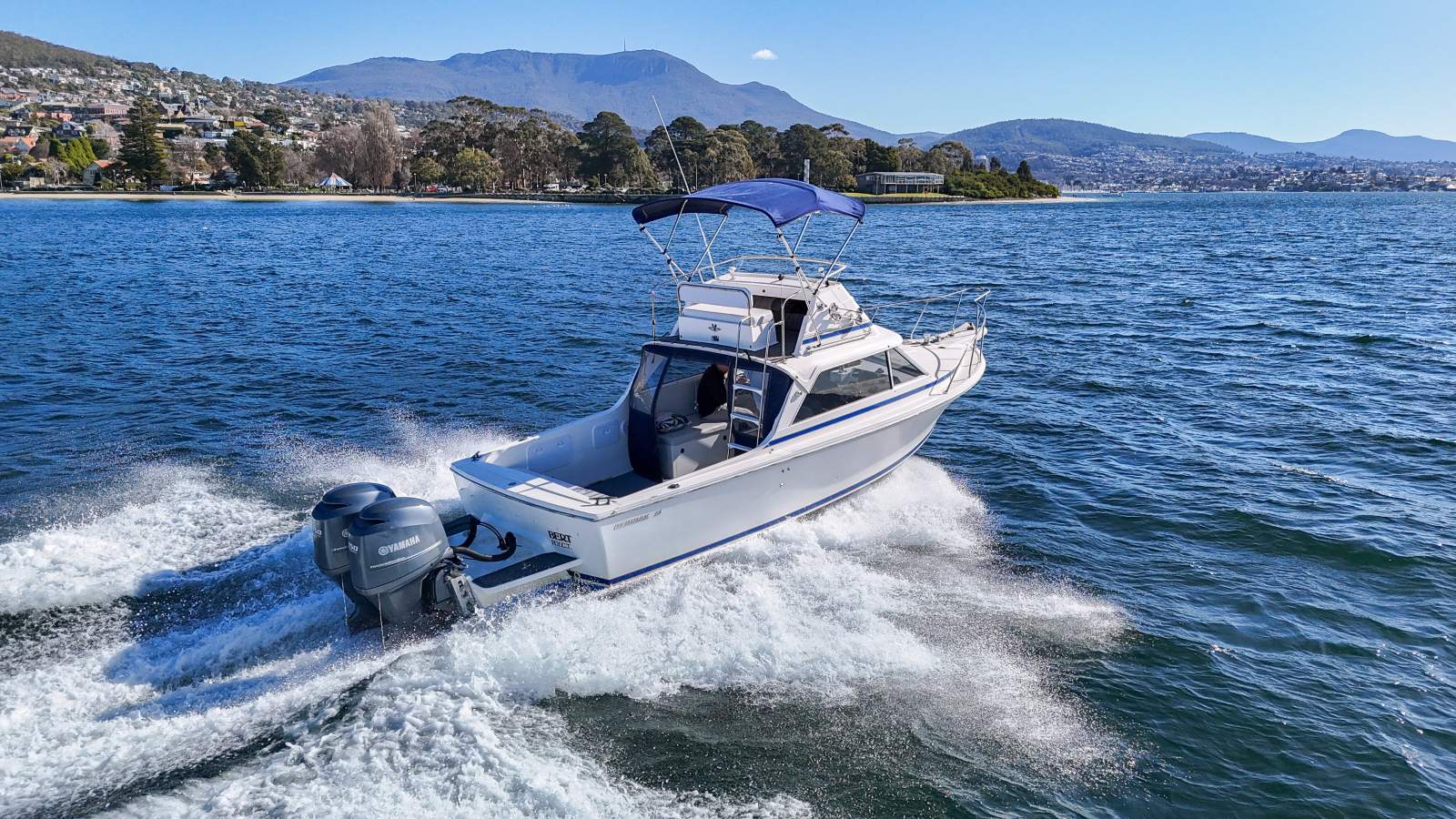 Used Bertram 25 Flybridge Outboards, New Saloon/galley, Great Condition ...