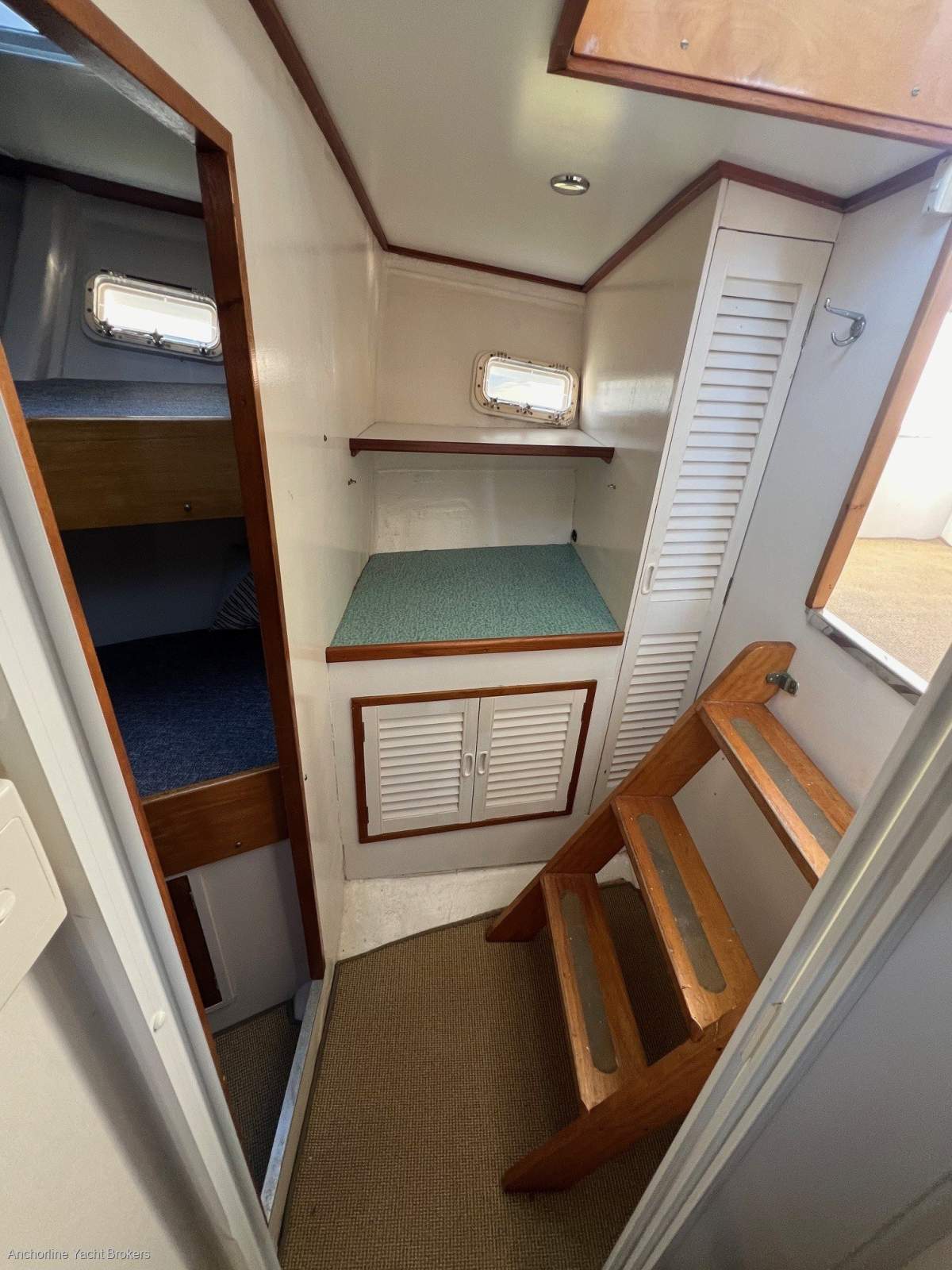 Used Roberts Waverunner 42 for Sale | Boats For Sale | Yachthub