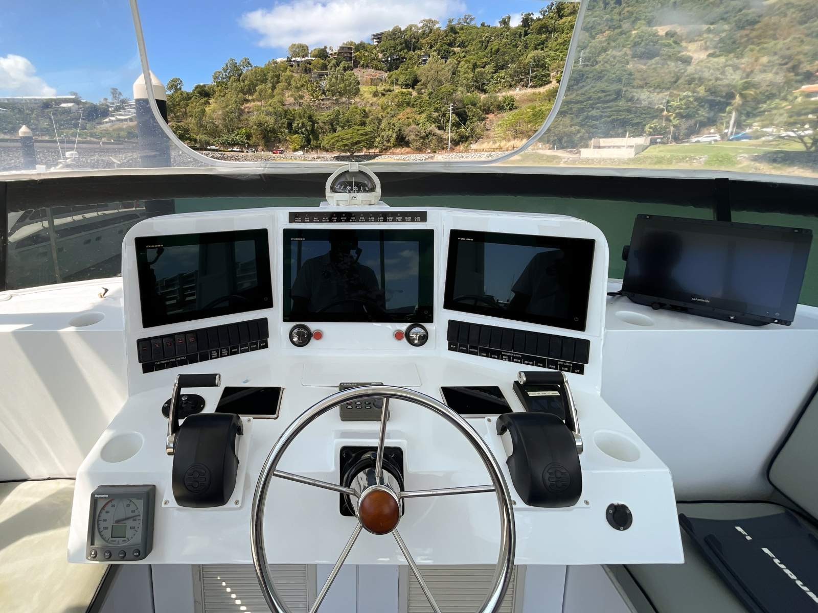Used Sea Storm 42 Flybridge - Not Built To Survey - Make An Offer! for ...