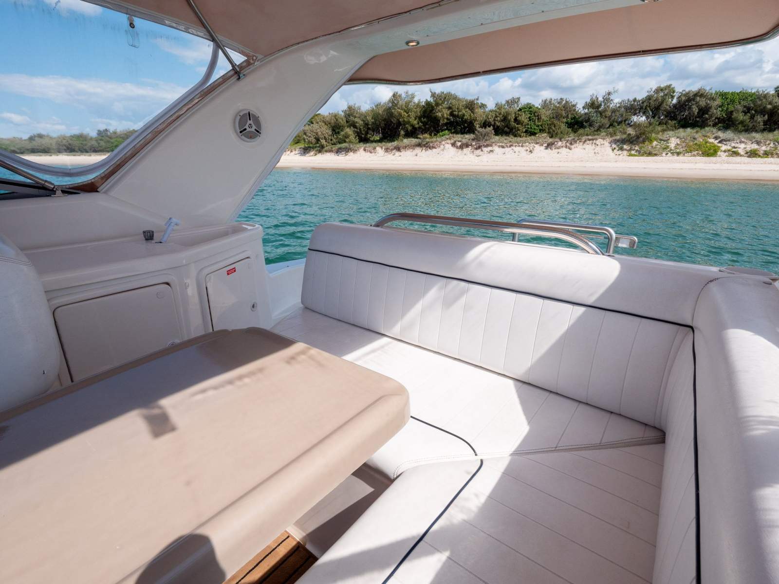 Used Riviera 3000 Offshore Series 2 for Sale | Boats For Sale | Yachthub
