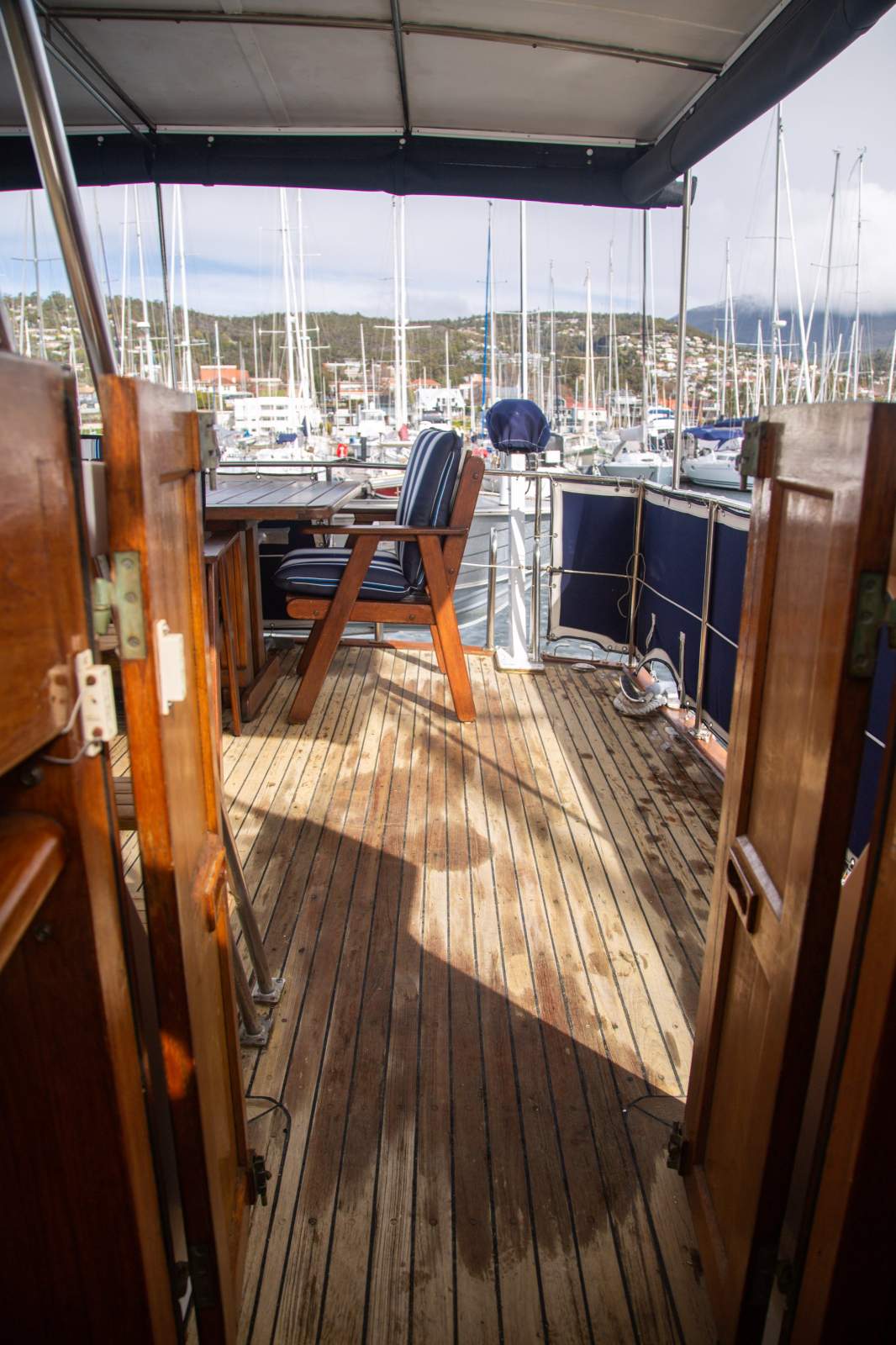 Ocean Alexander 44 Ocean SIGNIFICANTLY UPGRADED, READY TO ENJOY! For ...