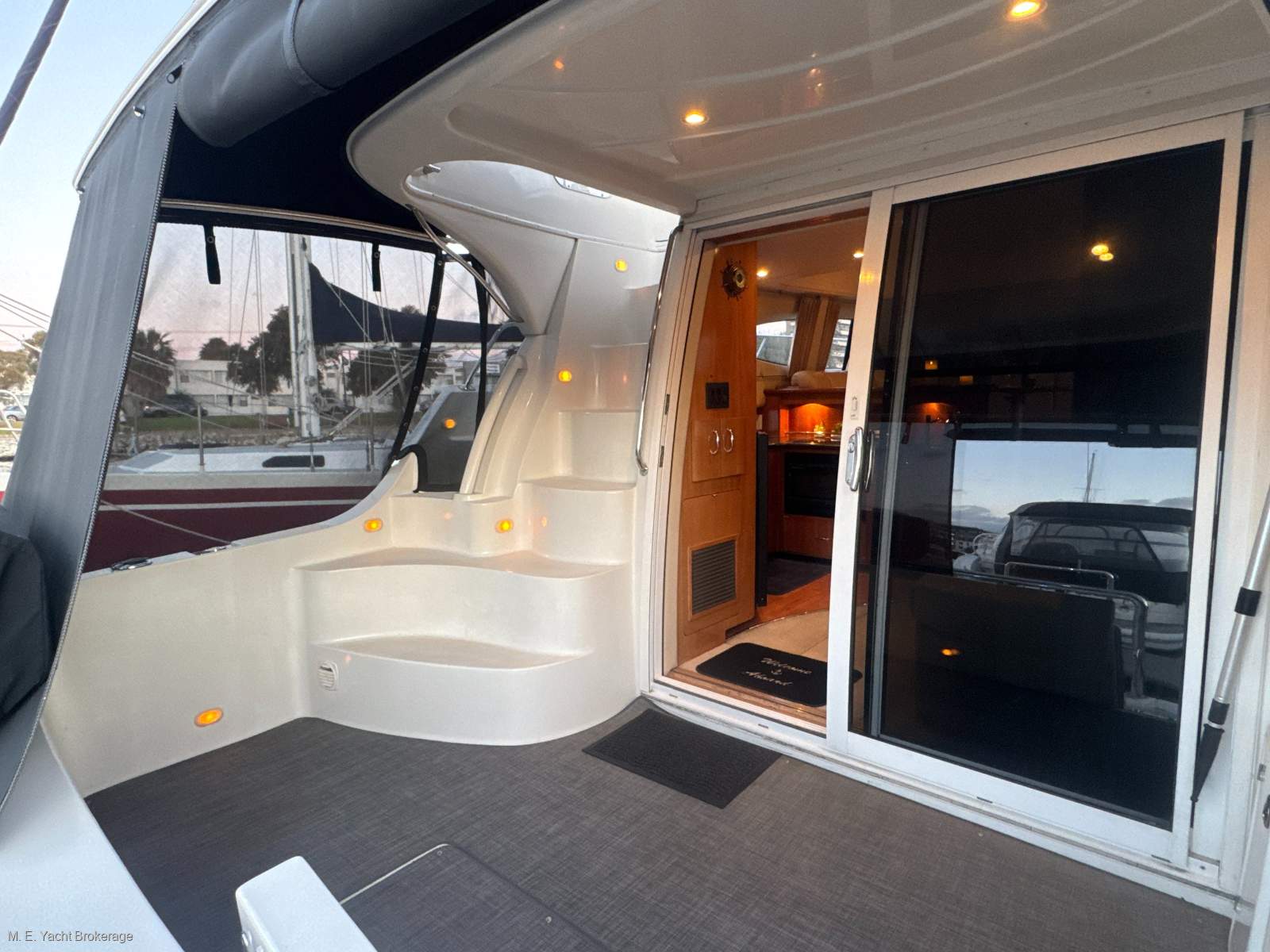 Used Carver 360 Sport Sedan for Sale | Boats For Sale | Yachthub