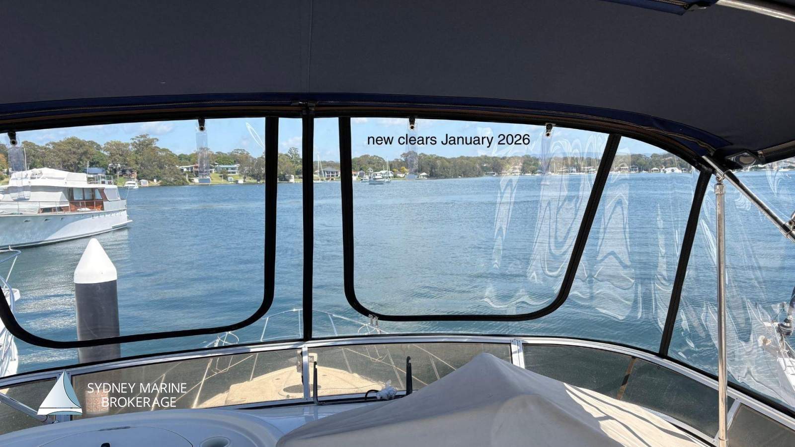 Used Meridian 391 Flybridge Cruiser for Sale | Boats For Sale | Yachthub