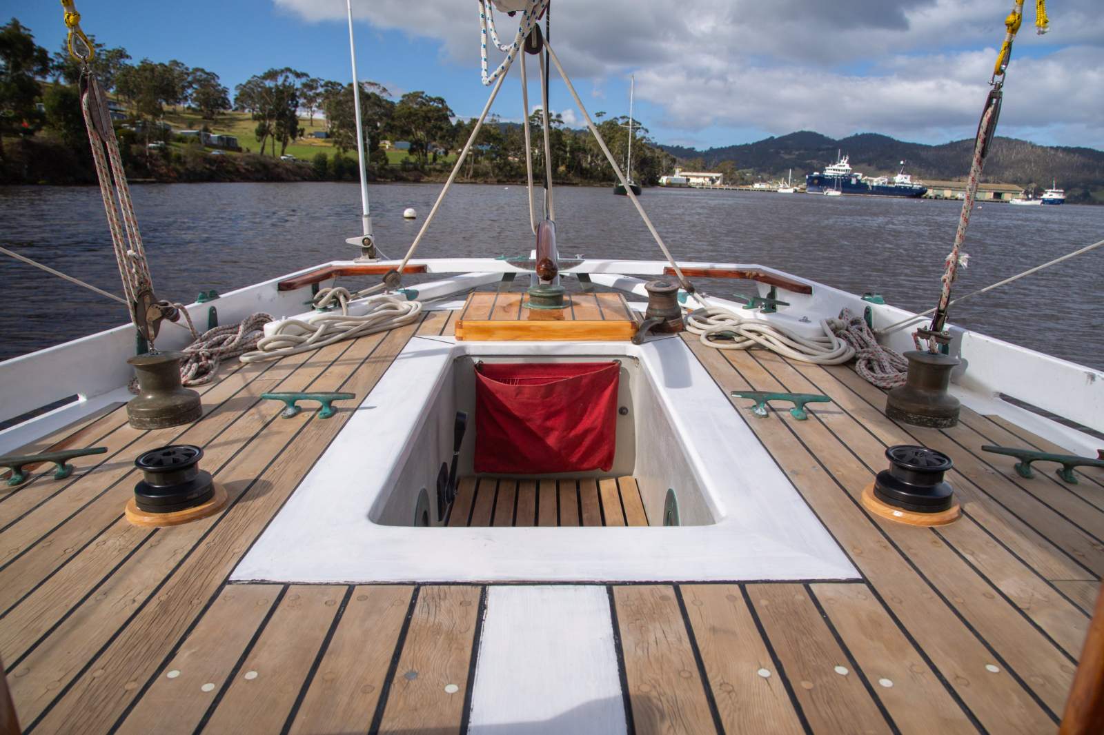 Used Lyle Hess 26 Exceptional Condition, Extensively Upgraded! for Sale ...