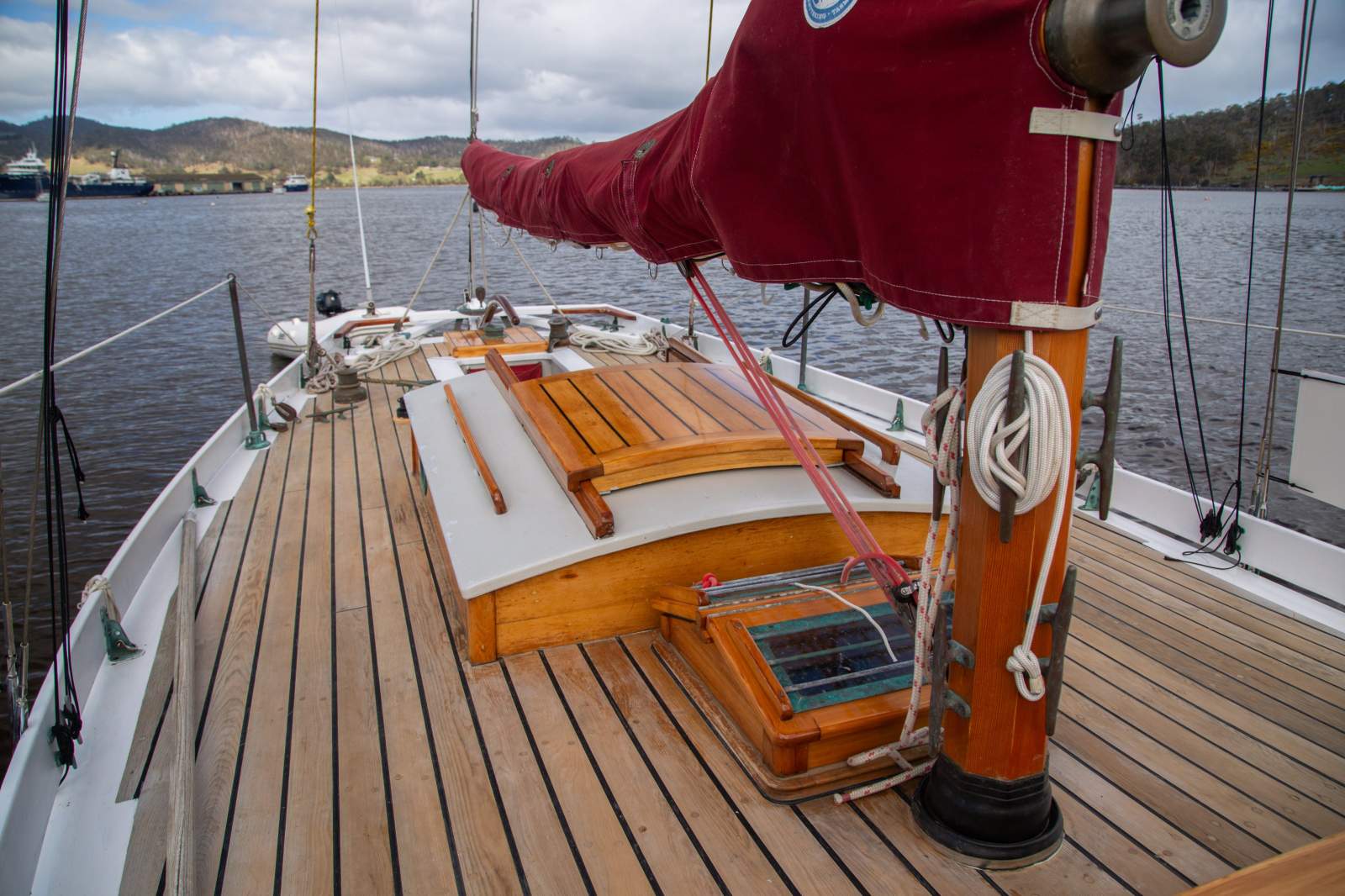 Used Lyle Hess 26 Exceptional Condition, Extensively Upgraded! for Sale ...