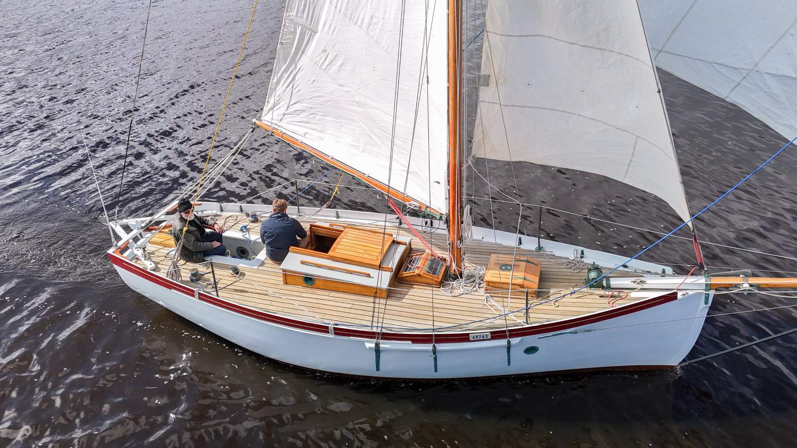 Lyle Hess 26 EXCEPTIONAL CONDITION, EXTENSIVELY UPGRADED! For Sale ...