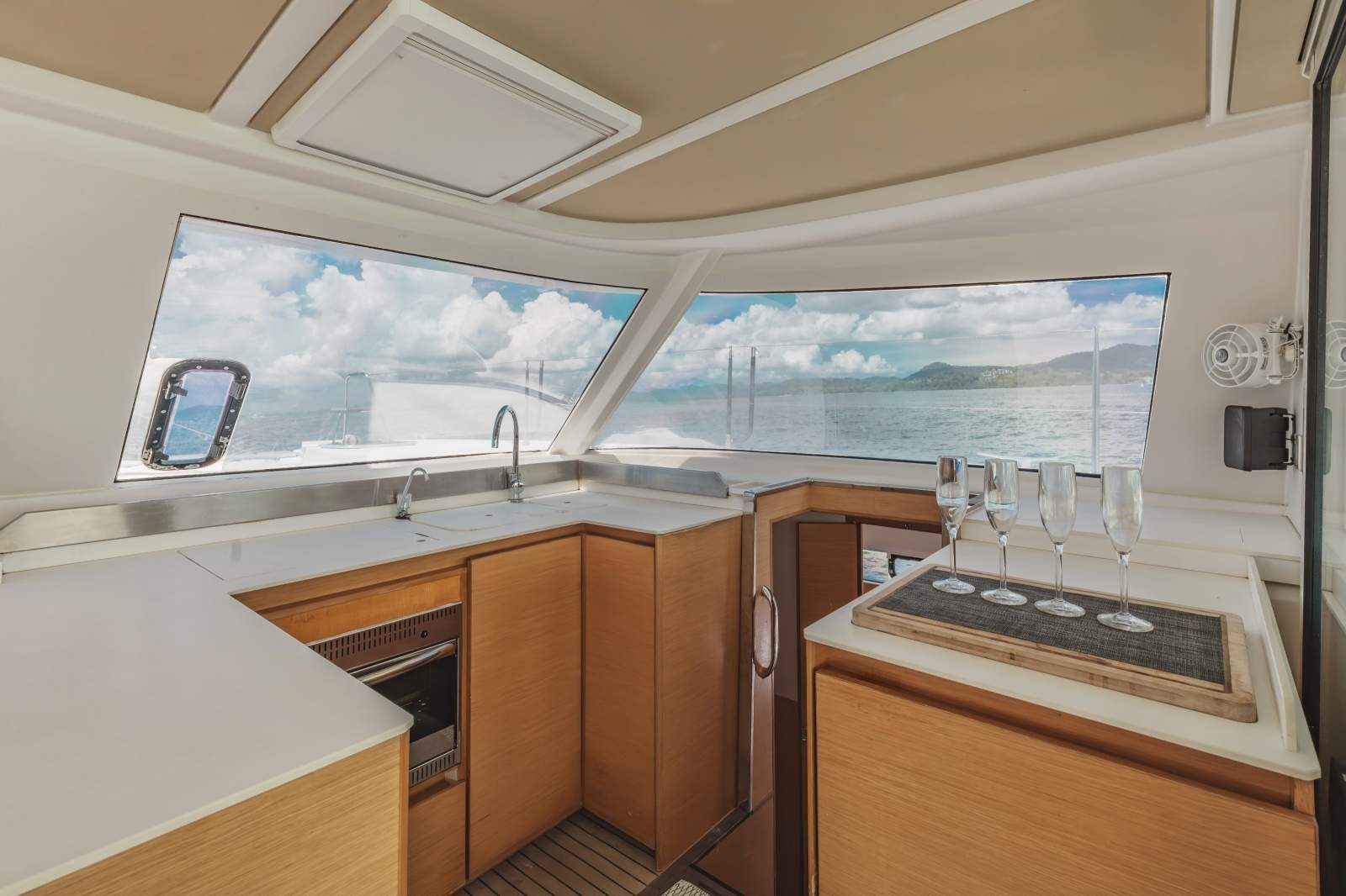 Used Nautitech 40 Open for Sale | Yachts For Sale | Yachthub