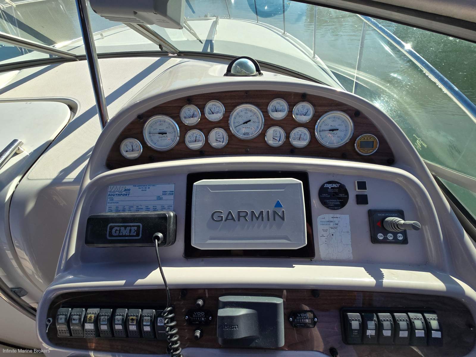 Used Chaparral 290 Signature for Sale | Boats For Sale | Yachthub