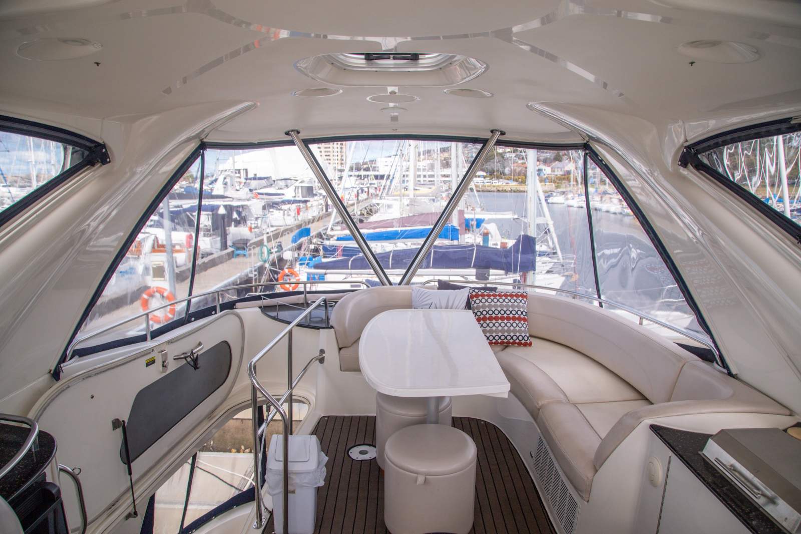 Used Meridian 441 Flybridge Great Condition, Major Works Completed ...