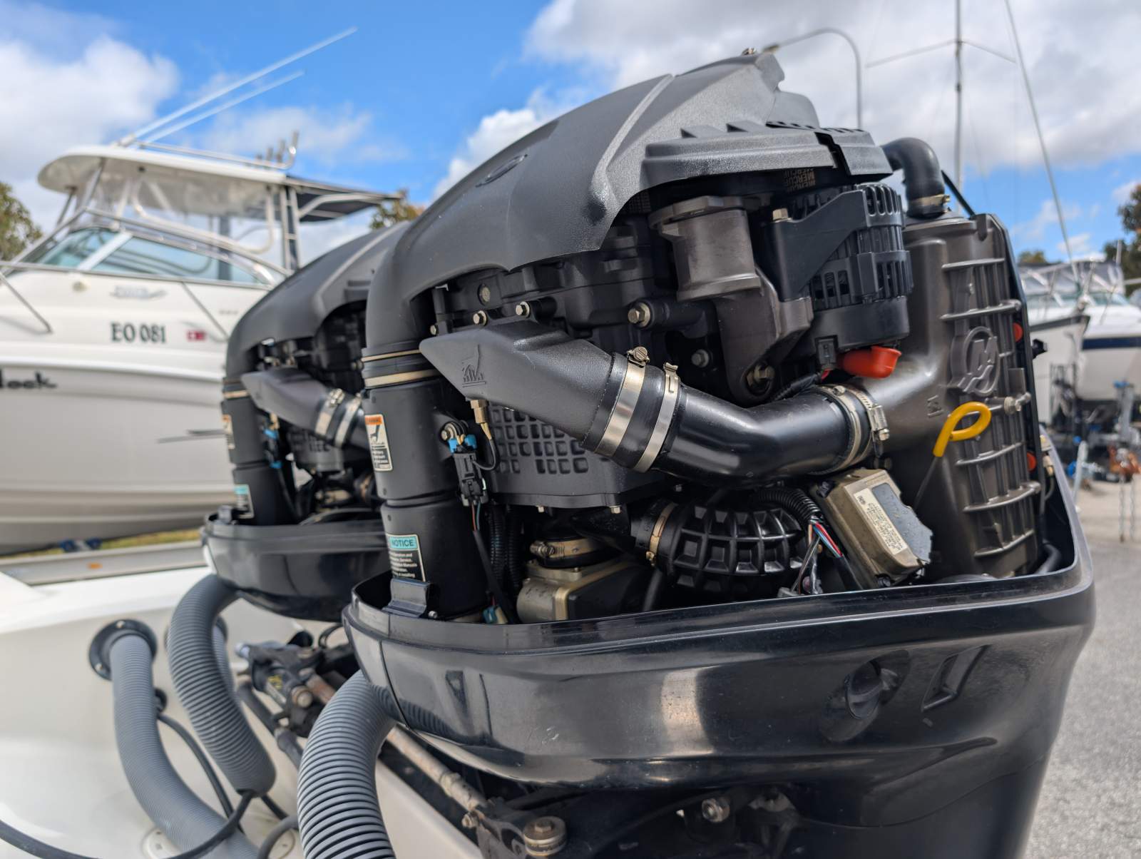 Used Trophy 2502 Walkaround Pro for Sale | Boats For Sale | Yachthub