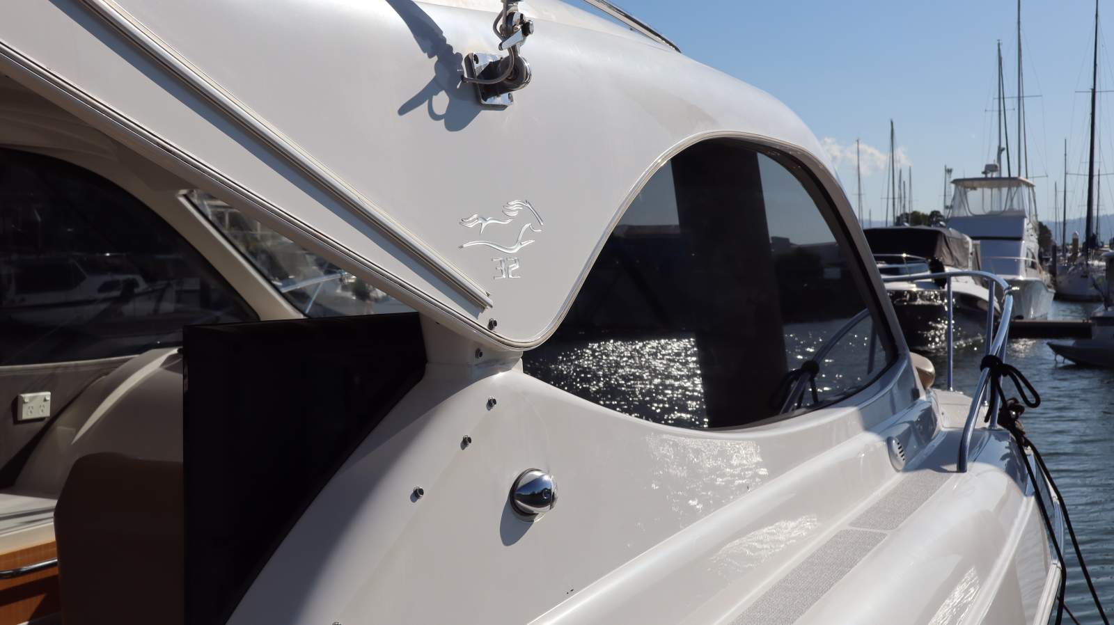 Used Mustang 32 Sports Cruiser - By Maritimo for Sale | Boats For Sale ...