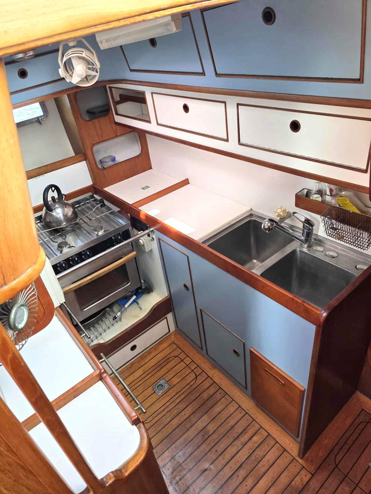 Carbineer 46 Pilothouse Ketch For Sale | Coast Wide Marine
