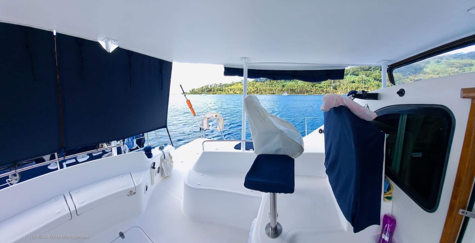 Used Privilege 435 Easy Cruise Model. 4 Cabins / 2 Hds. for Sale ...