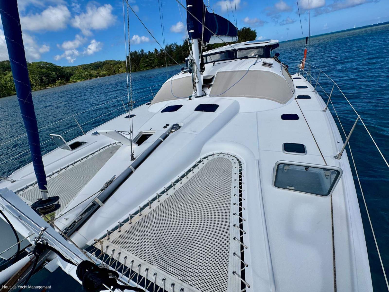 Used Privilege 435 Easy Cruise Model. 4 Cabins / 2 Hds. for Sale ...