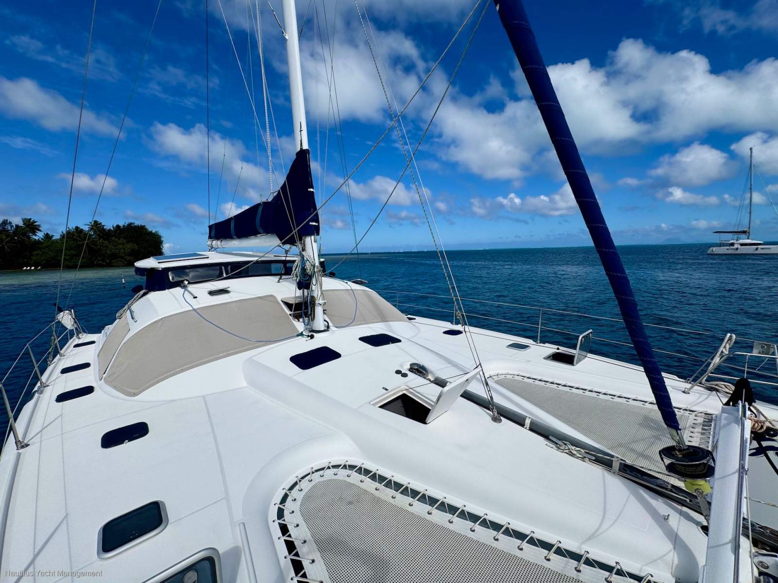 Used Privilege 435 Easy Cruise Model. 4 Cabins / 2 Hds. for Sale ...