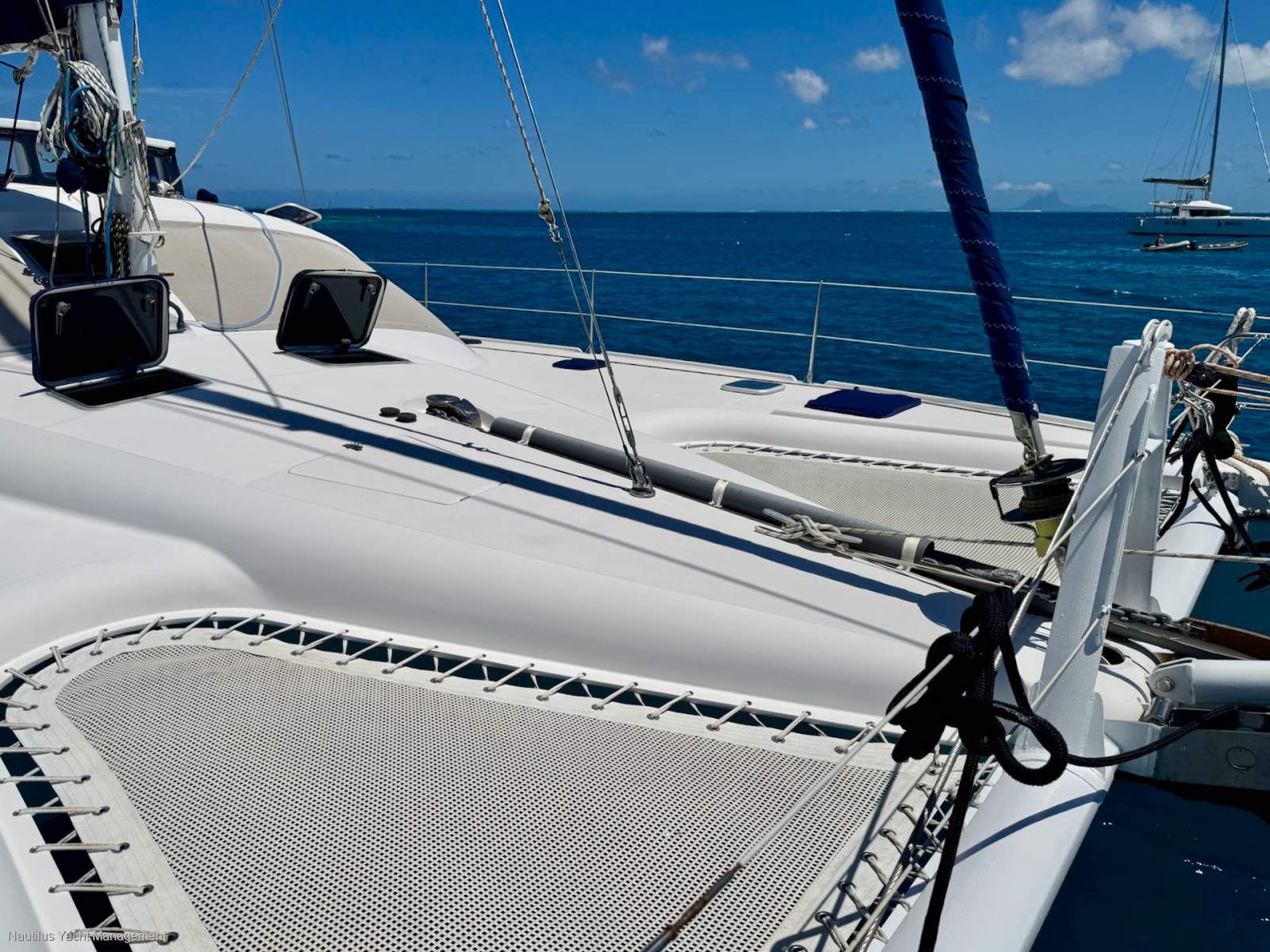 Used Privilege 435 Easy Cruise Model. 4 Cabins / 2 Hds. for Sale ...