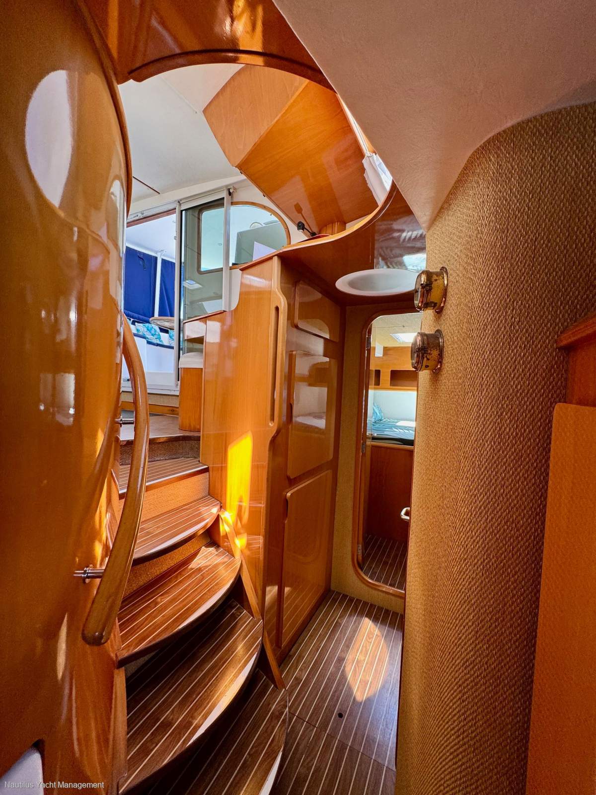 Used Privilege 435 Easy Cruise Model. 4 Cabins / 2 Hds. for Sale ...