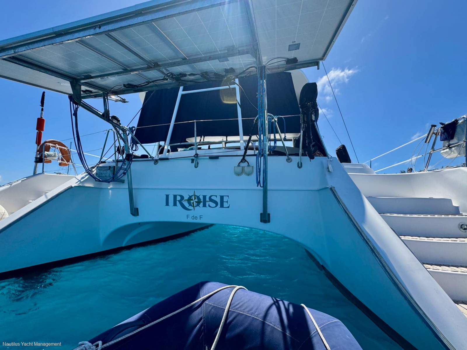 Used Privilege 435 Easy Cruise Model. 4 Cabins / 2 Hds. for Sale ...