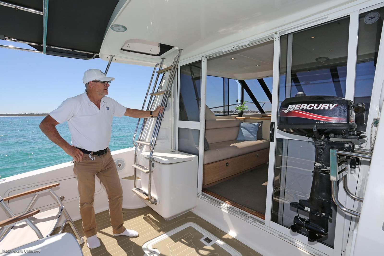 Used Commodore 33 Flybridge Twin Cabin Cruiser Very Rare Twin Cummins ...