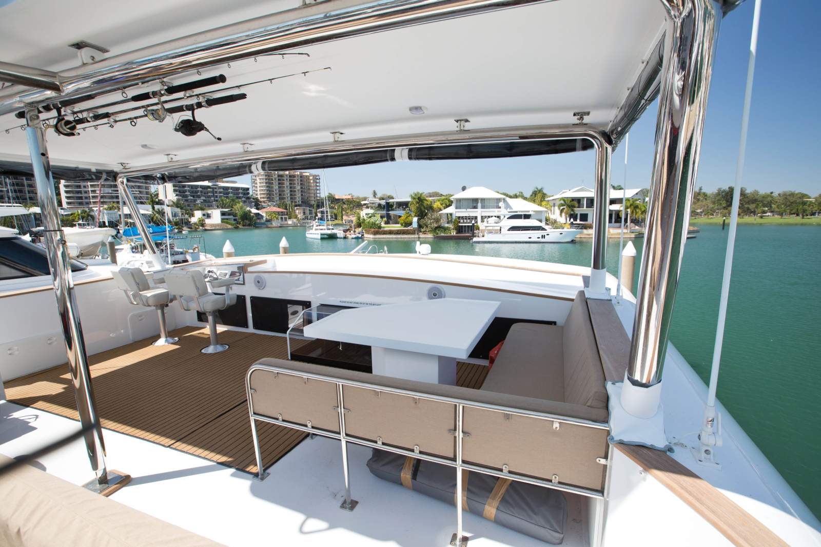 Used Pathfinder Pilothouse 17.4 2014 Model By Peter Brady for Sale ...